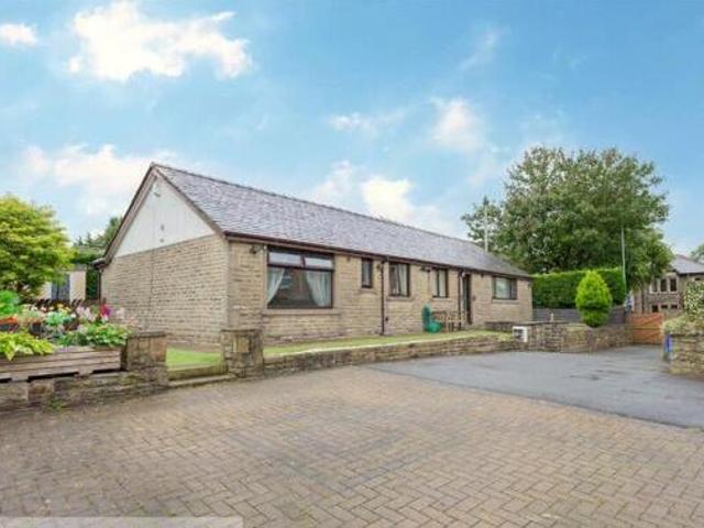 Hey Head Avenue, Waterfoot, 5 Bedroom Detached