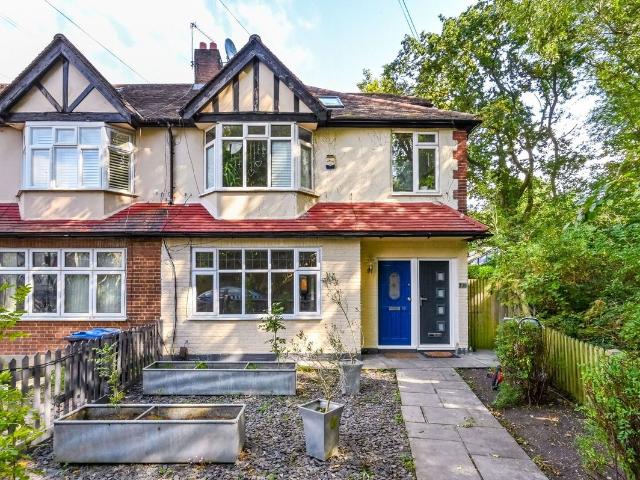 Heyford Avenue, Merton Park, London SW20, 2 bed maisonette to rent, £2,250 pcm | PrimeLocation