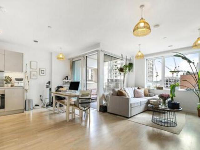 Heygate Street, Barnard House, 1 Bedroom Flat