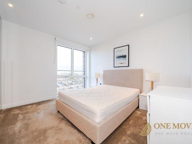 Heygate Street, Siddal Apartments SE17, 1 bed flat to rent, £2,600 pcm | PrimeLocation