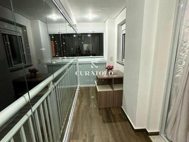 HI CENTRO Apartamento com 2 dormitórios, suíte, varanda, vaga e lazer completo Brás