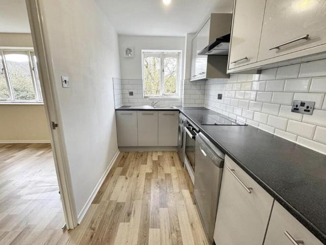 Himalayan Way, WATFORD