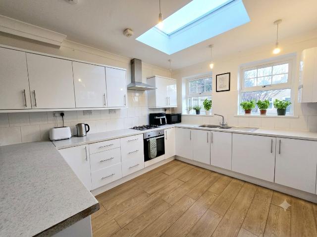 Himley Road, Tooting Broadway SW17, 4 bed terraced house to rent, £4,400 pcm | PrimeLocation