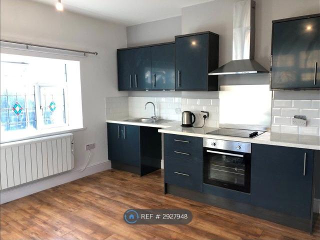 Himley Road, Dudley DY1, 1 bed flat to rent, £925 pcm | PrimeLocation
