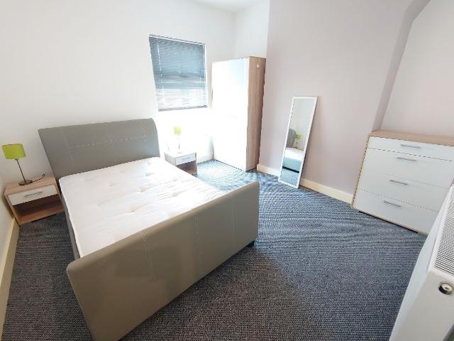 Hinton St, Liverpool L6, 2 bed terraced house to rent, £715 pppm | PrimeLocation