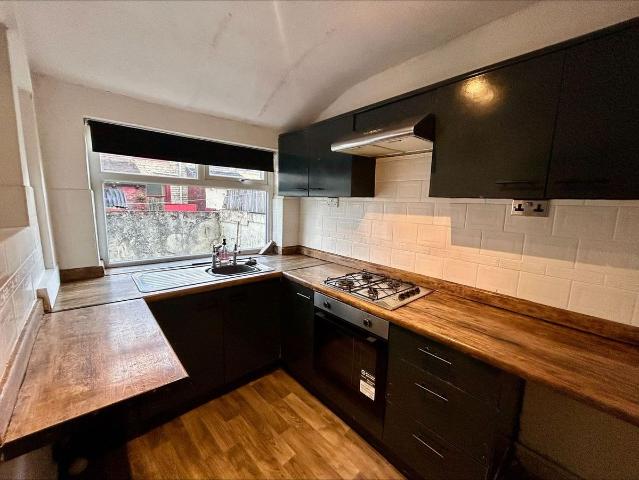 Hinton Street, Burnley BB10, 3 bed terraced house to rent, £750 pcm | PrimeLocation