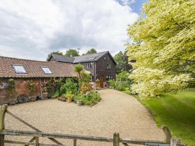 Hintlesham, Ipswich, 4 Bedroom Barn
