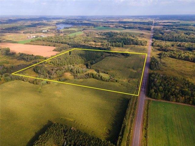 Hinckley Rd, Hinckley, MN 55037
