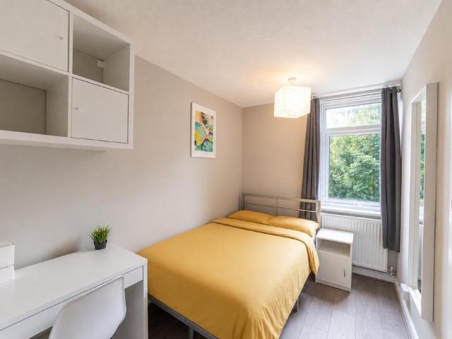 Hind Grove 4 bed flat share to rent £1,020 pcm £235 pw