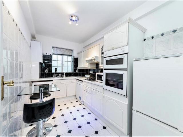 Hinde Street, Marylebone, London, W1U 1 bed flat to rent £3,500 pcm £808 pw