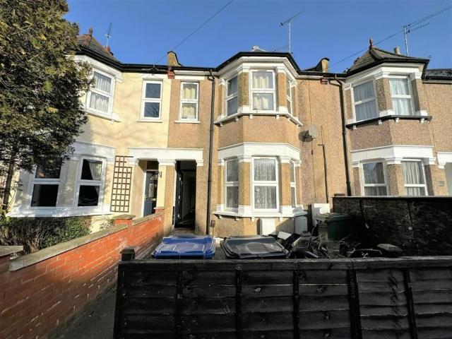 Hindes Road HA1, 2 bed maisonette to rent, £2,400 pcm | PrimeLocation