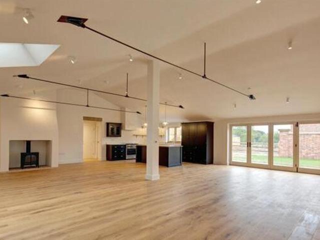 Hindolveston Road, Green Farm Barns, Melton Constable, Barn For Sale