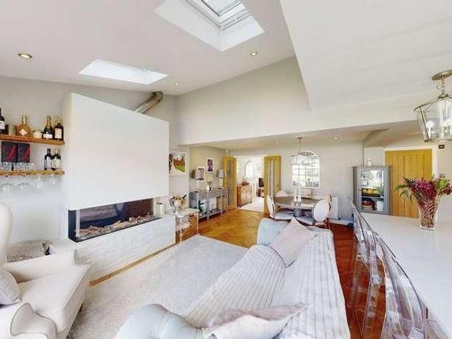 Hindley Road, Westhoughton, BL5