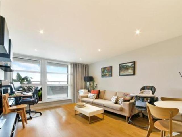 Hindsleys Place, London, 2 Bedroom Apartment