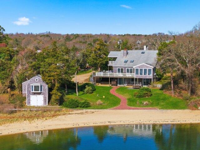 Hines Point Rd, Vineyard Haven, Home For Sale