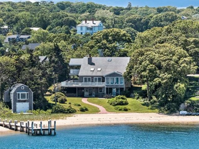 Hines Point Rd, Vineyard Haven, Home For Sale