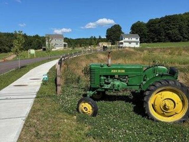 Hinesburg VT 05461 105143503