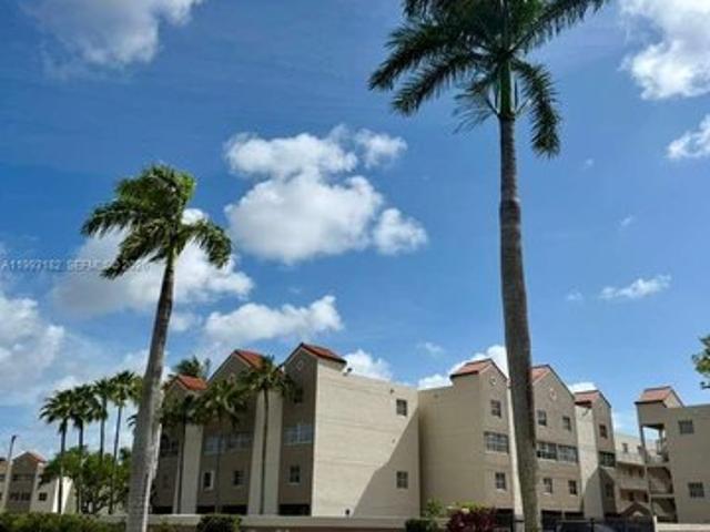 Hialeah, FL 33015