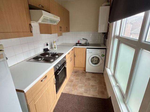 Hibbert Street, Luton LU1, 1 bed flat to rent, £900 pcm | PrimeLocation