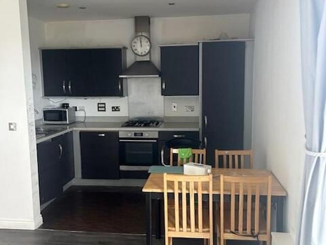 Hibernia Road, Hounslow TW3, 2 bed flat to rent, £1,750 pcm | PrimeLocation