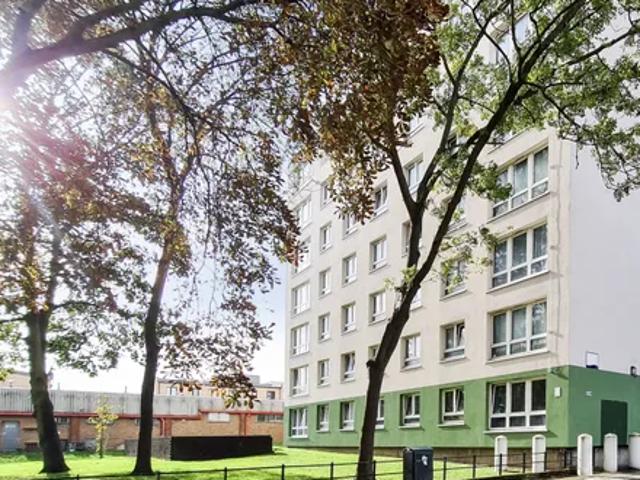 Hicken Road, London, SW2 1NH, United Kingdom | 4 bed apartment for rent #165446354 | Rentberry