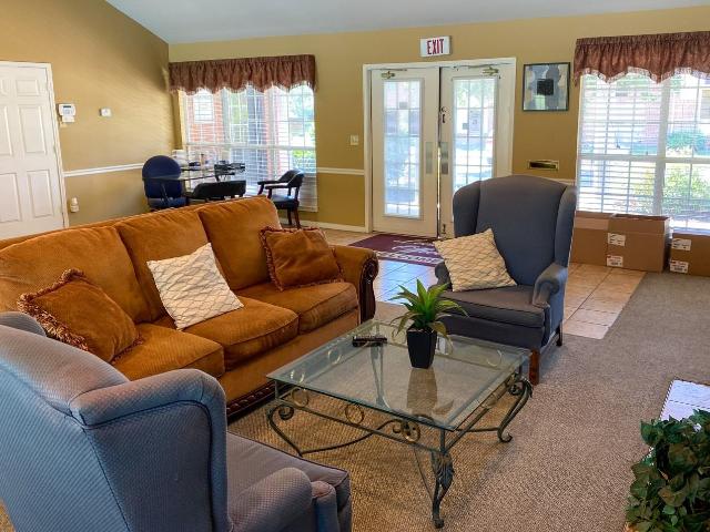 Hickory Manor 2 Bedroom Apartment for Rent at 2900 Hamilton Church Road, Nashville, TN 37013