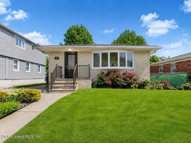Hickory Ave, Staten Island, Home For Sale