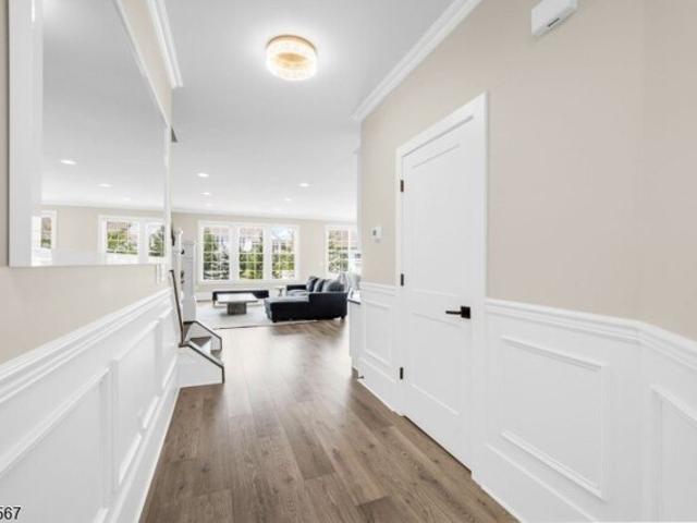 Hickory Ct, Cedar Grove, Home For Sale