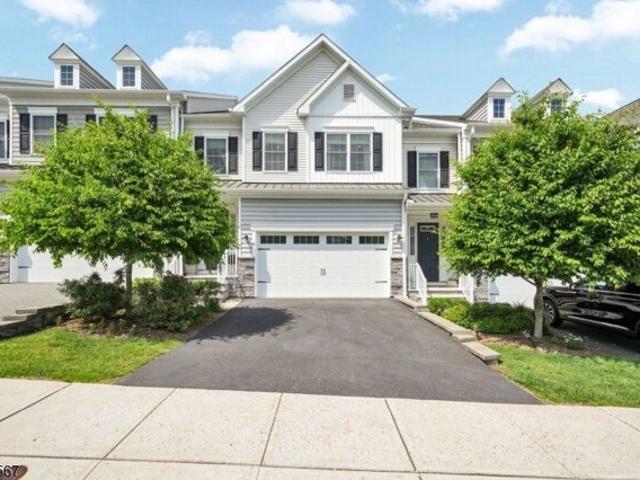Hickory Ct, Cedar Grove, Home For Sale