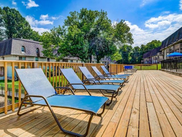 Hickory Creek Apartment and Townhomes 3 Bedroom Apartment for Rent at 1150 Vultee Blvd, Nashville, TN 37217