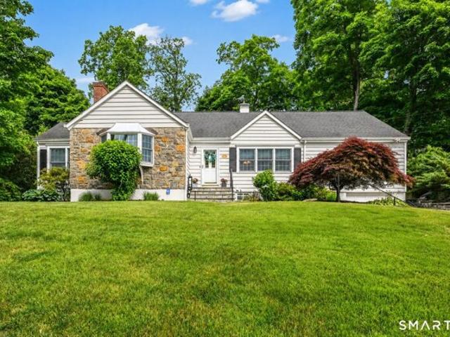 Hickory Dr, Greenwich, Home For Sale