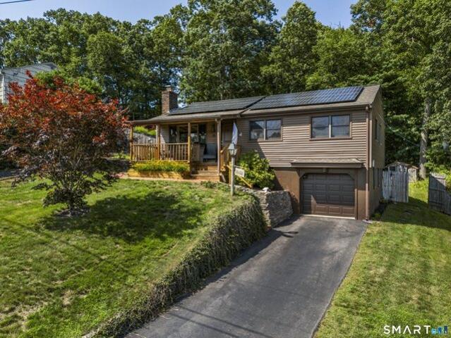 Hickory Dr, Ledyard, Home For Sale