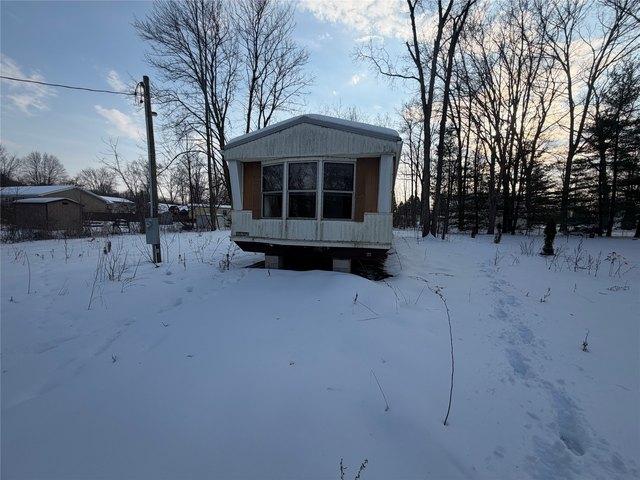 Hickory Dr, Linesville, PA 16424