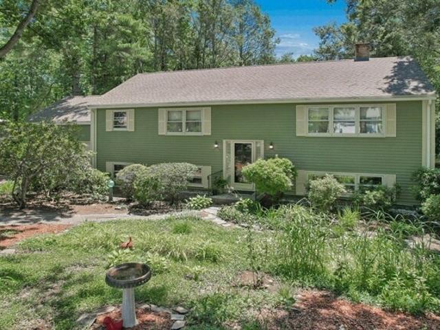 Hickory Dr, Worcester, Home For Sale