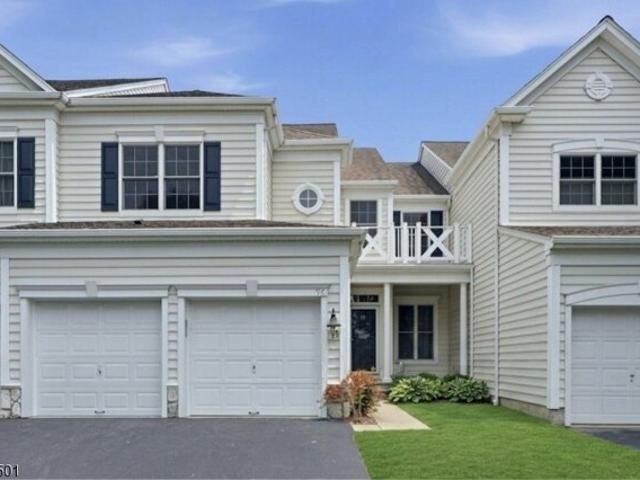 Hickory Hill Blvd, Totowa, Condo For Sale