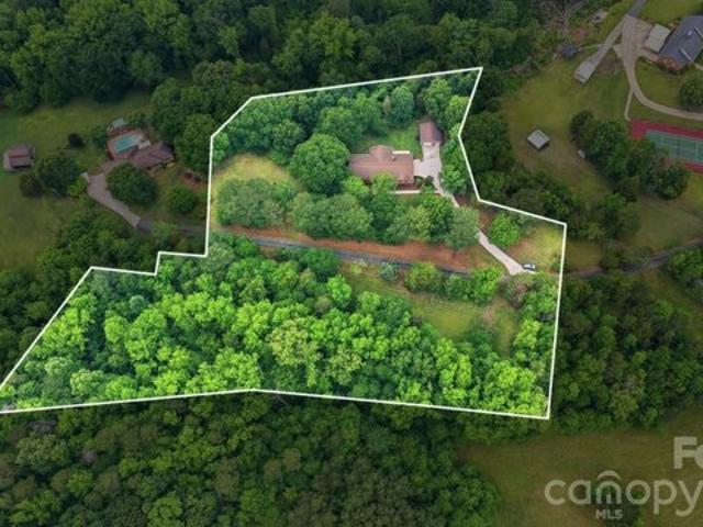 Hickory Hill Ln, Stanley, Home For Sale