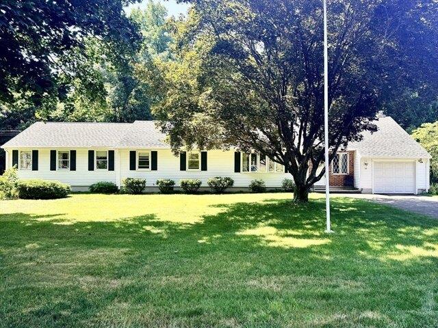 Hickory Ln, Hampden, Home For Sale