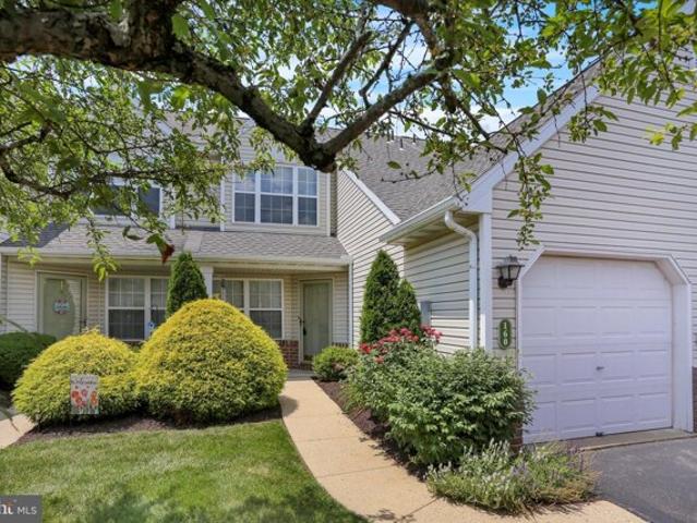 Hickory Ln, Wyomissing, Home For Sale