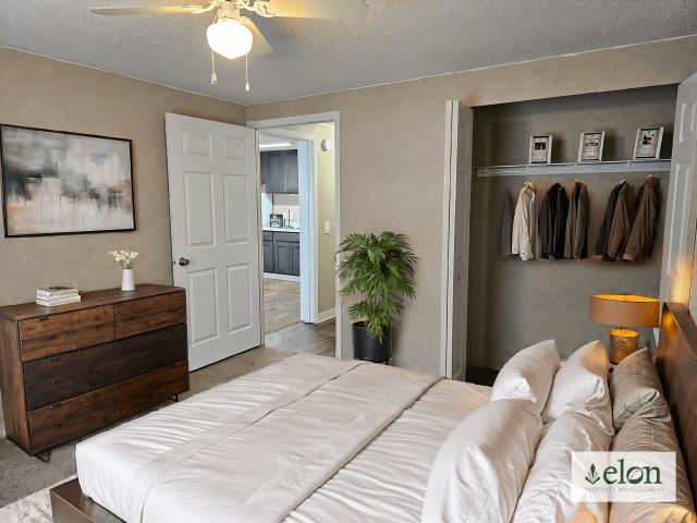 Hickory Place Studio Apartment for Rent at 2323 Sw 35th Pl, Gainesville, FL 32608