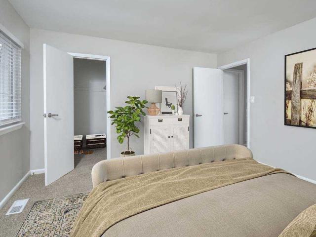 Hickory Point Townhomes 2 Bedroom Apartment for Rent at 399 Hickory Point Blvd, Newport News, VA 23608 Reservoir