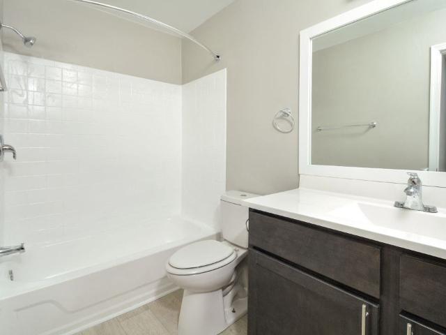 Hickory Point Townhomes 2 Bedroom Apartment for Rent at 399 Hickory Point Blvd, Newport News, VA 23608 Reservoir