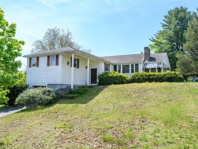 Hickory Rd, Natick, Home For Sale
