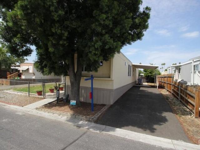 Hickorywood Ln, Bakersfield, Property For Sale