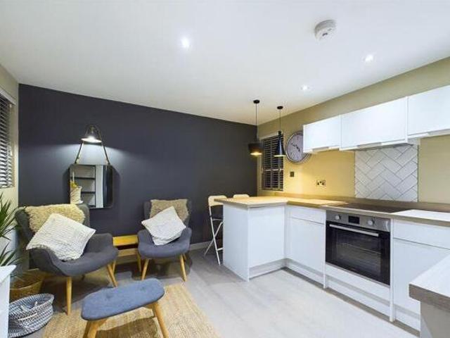 Hickmott Road, Sheffield, 1 Bedroom Apartment