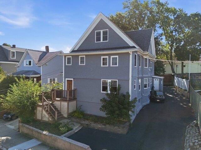 Hicks Ave Apt,medford, Condo For Sale