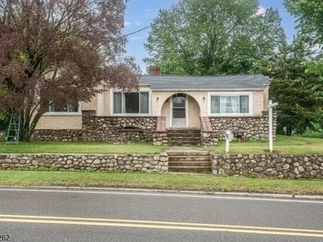 Hicks Ave, Newton, Home For Sale