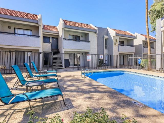 Hidden Cove Apartments 2 Bedroom Apartment for Rent at 2001 W Union Hills Dr, Phoenix, AZ 85027