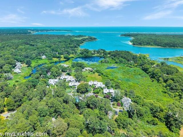 Hidden Cove Rd Unit,oak Bluffs, Home For Sale