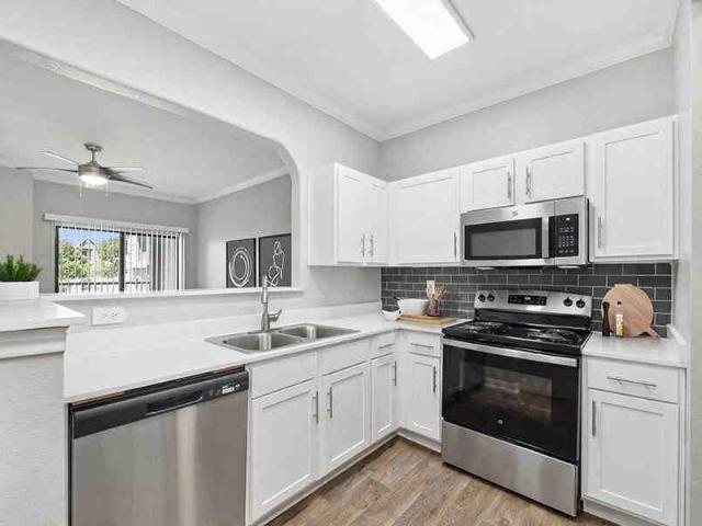 Hidden Creek 1 Bedroom Apartment for Rent at 1200 College Pkwy, Lewisville, TX 75077