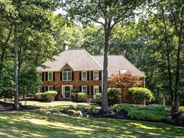 Hidden Brick Rd, Hopkinton, Home For Sale